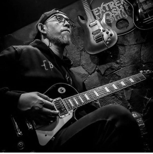 Hollow Single terbaru Burgerkill Spesial Untuk Mendiang Eben